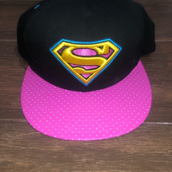 DC Comics | Accessories | Superman Hat Unisex | Poshmark